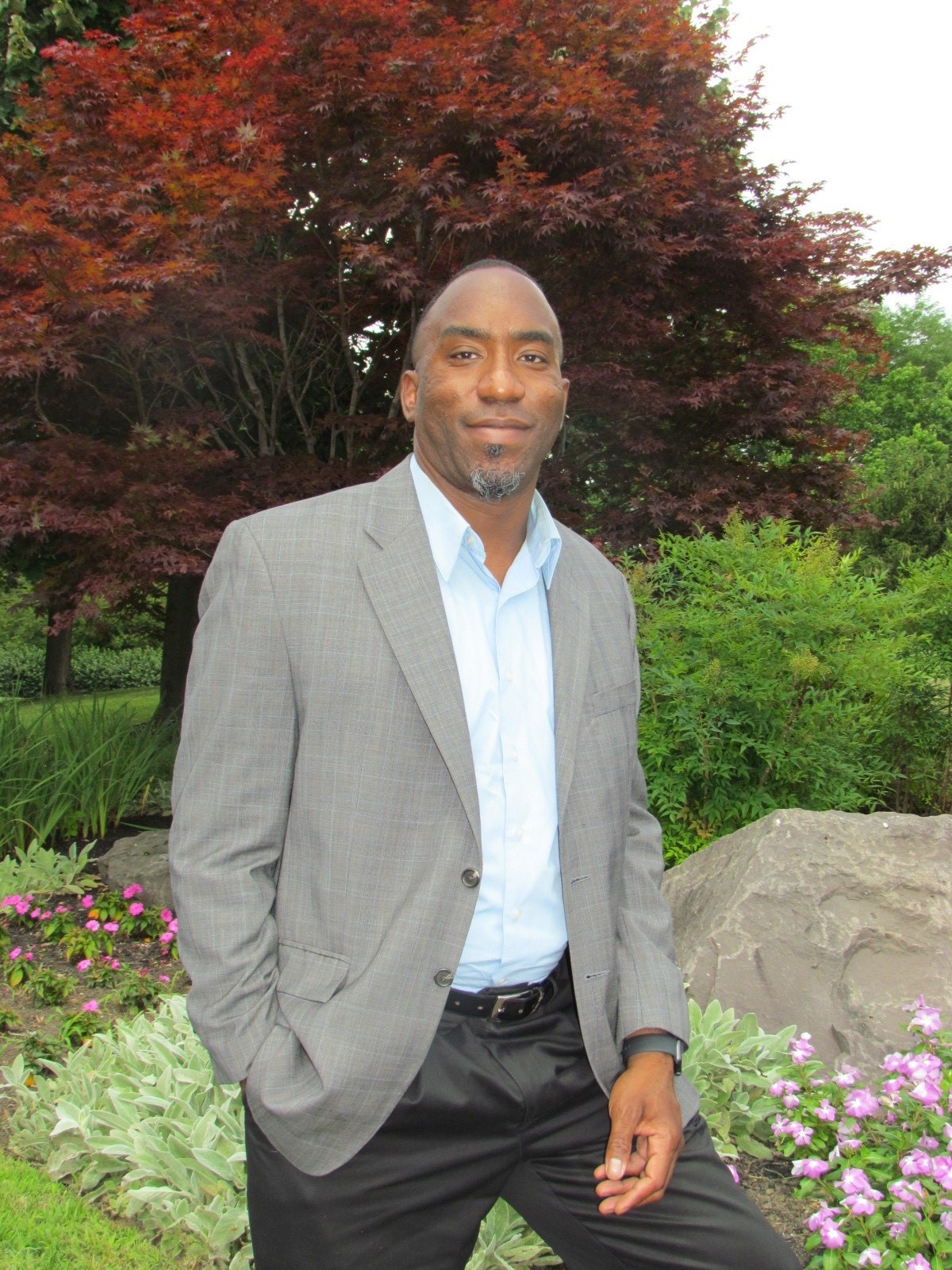 Cornell Davis - Trauma Therapist at the Phoenix Center